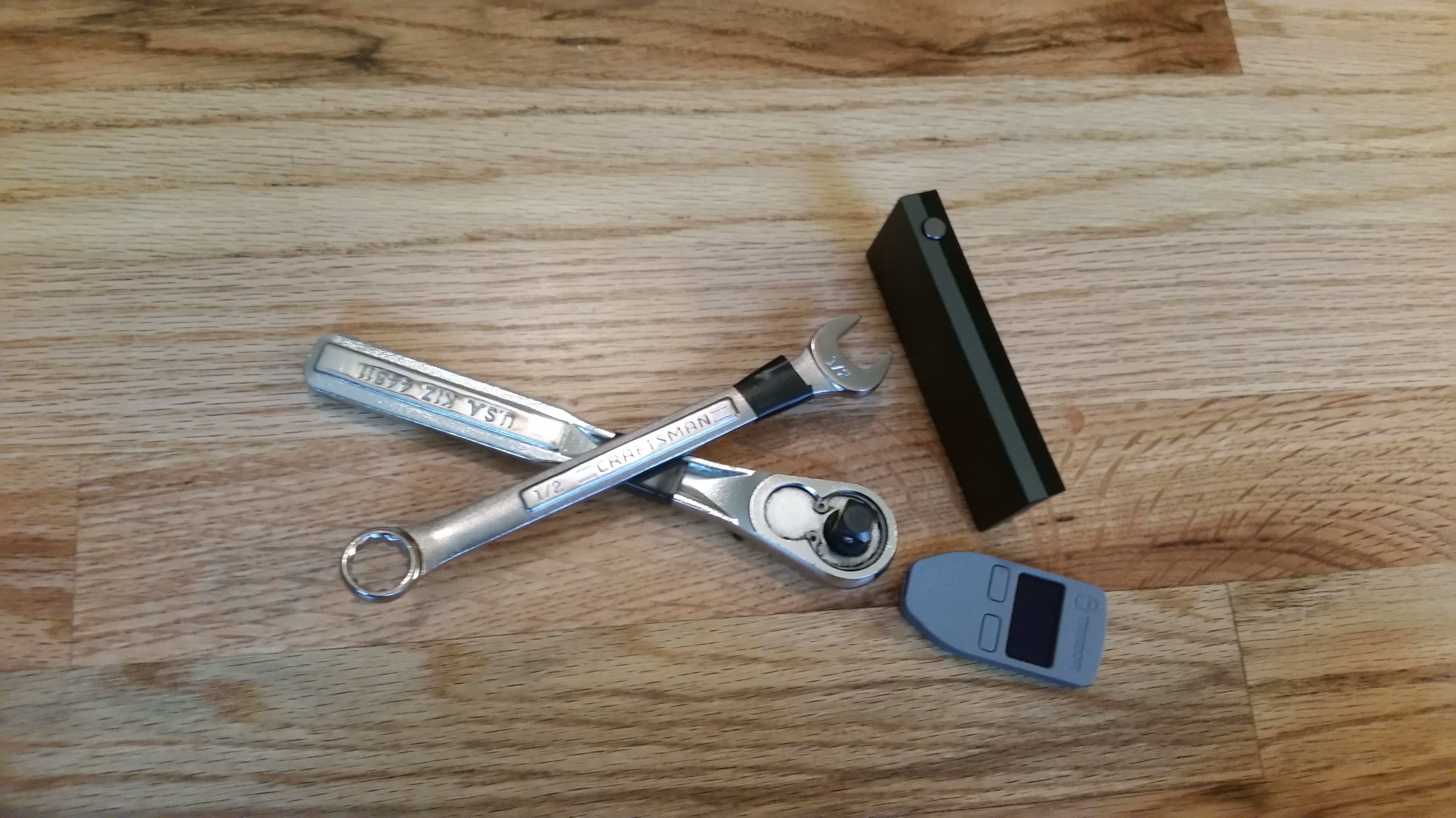 Protect yourself against $5 wrench attacks!!! — Steemit